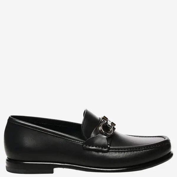 FERRAGAMO Glossy Leather Loafers