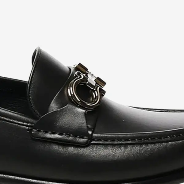 FERRAGAMO Glossy Leather Loafers