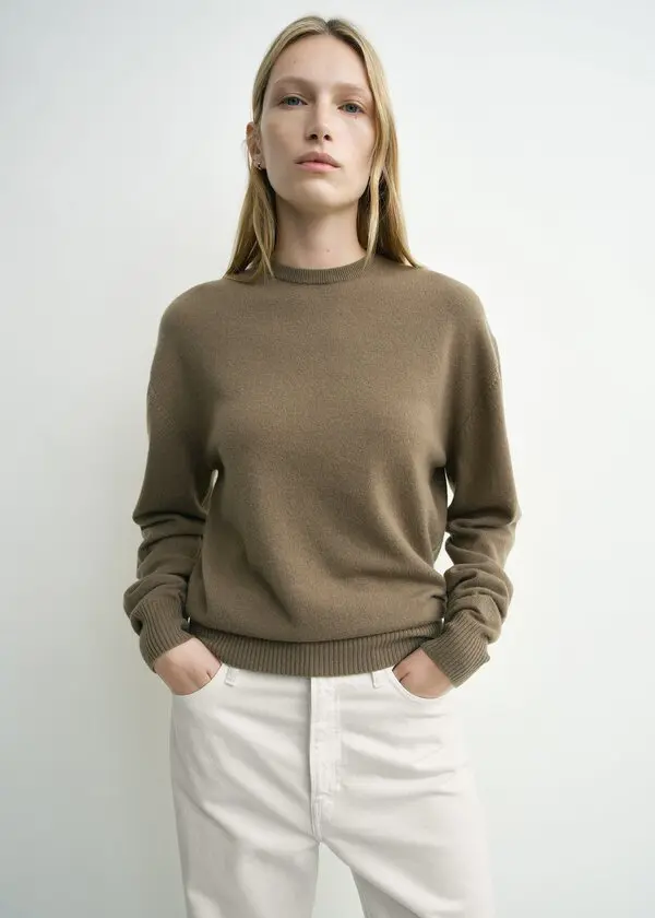 TOTEME Classic Cashmere Crew Knit