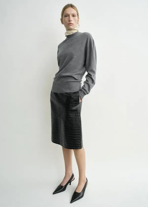 TOTEME Classic Cashmere Crew Knit - Grey