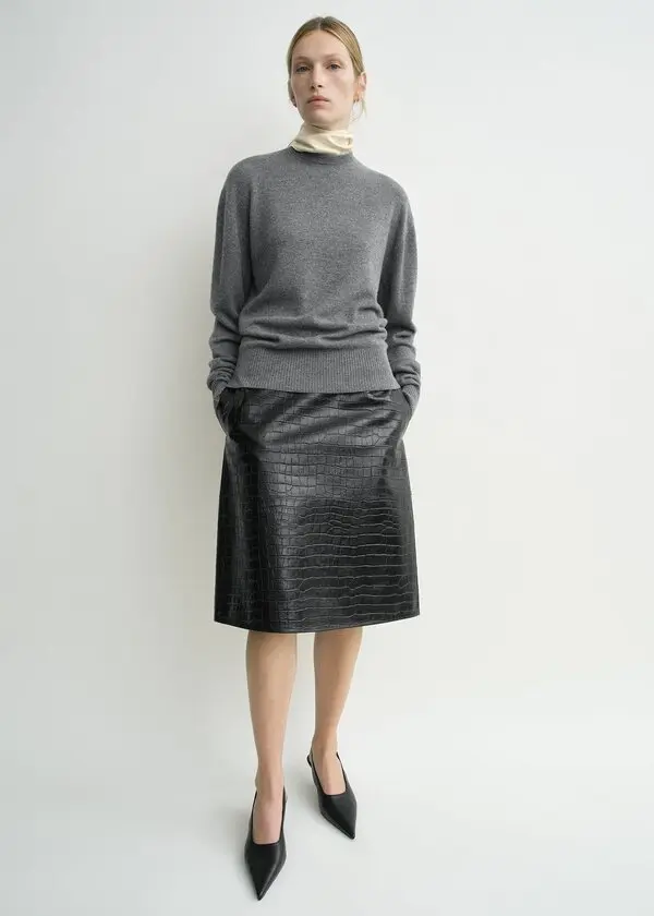 TOTEME Classic Cashmere Crew Knit - Grey