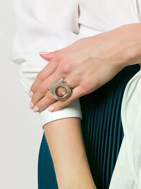 FERRAGAMO Logo Ring