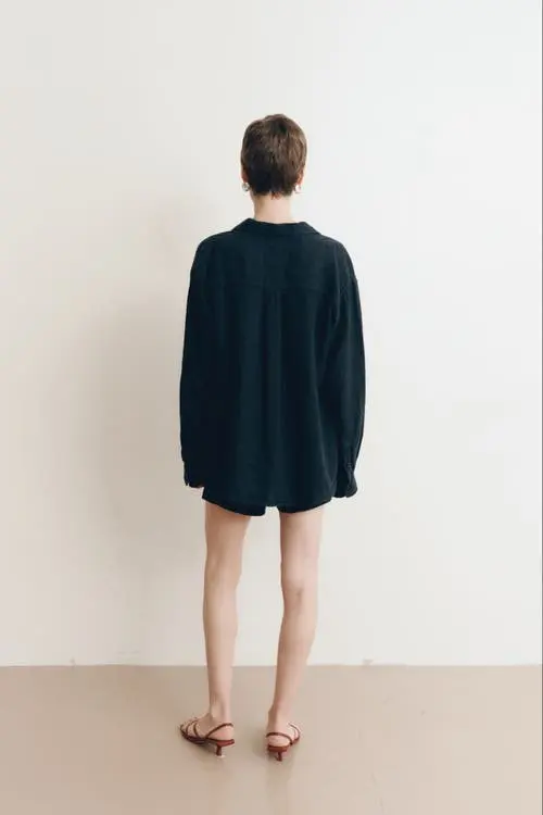 VIR VITA Cecile Oversized Linen Shirt - Black