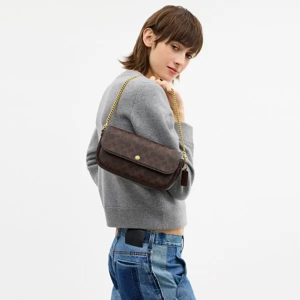 COACH Brook Flap Chain Bag In Signature Canvas - Brass/maple