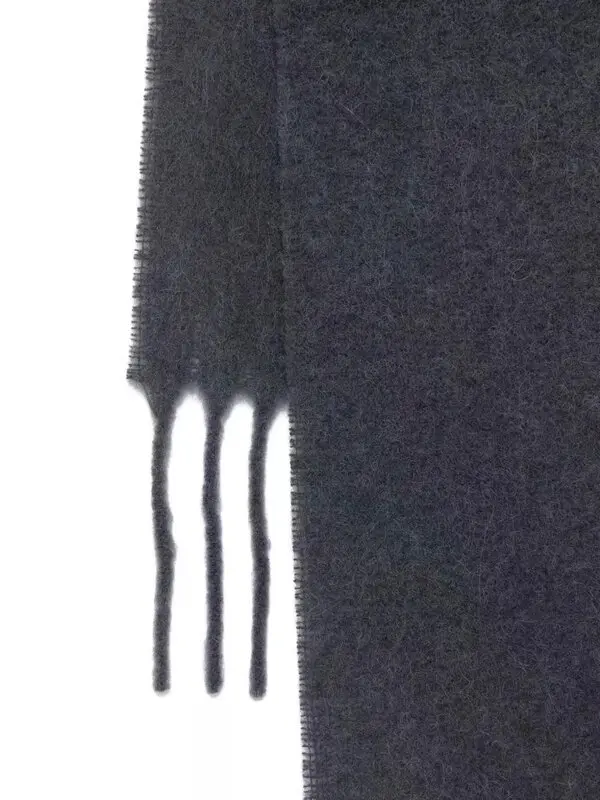 ALYSI Fringed Scarf