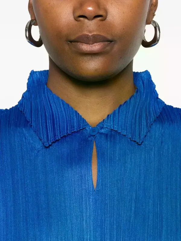 Issey Miyake Pleated Buttoned Top - Blue