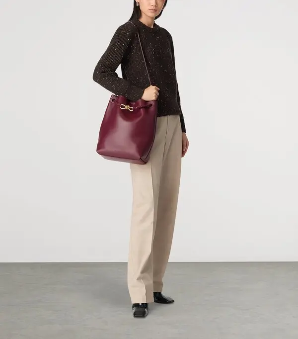 Bottega Veneta Andiamo Bucket Bag - Red