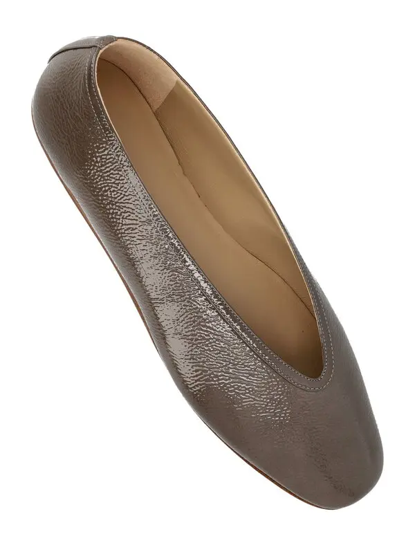 Le Monde Beryl Pointed Toe Flats