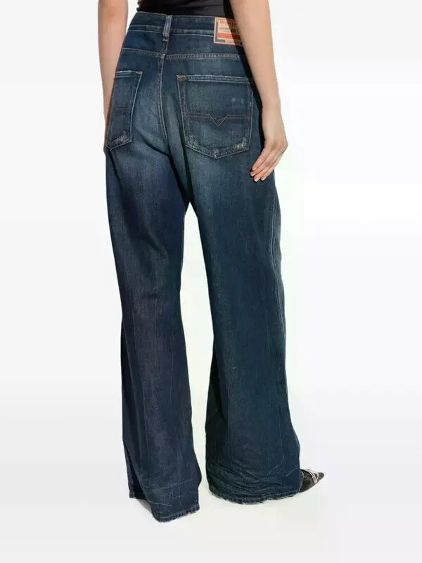 DIESEL® 1996 D-sire Distressed Jeans