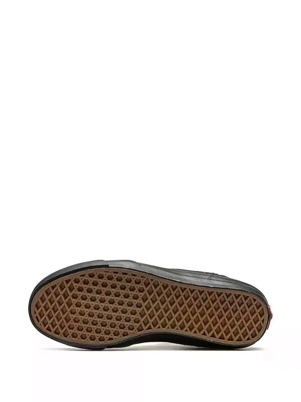 VANS X Supreme Half Cab Pro '92 Sneakers - Black
