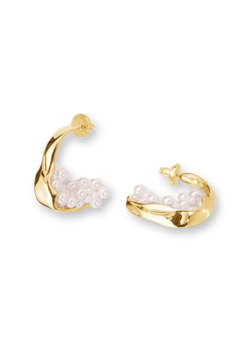 CLASSICHARMS Naomi Shell Pearl Cluster Hoop Earrings - Gold