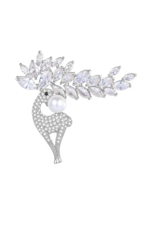 CLASSICHARMS Pavé Reindeer Brooch Pendant With Shell Pearl - Silver