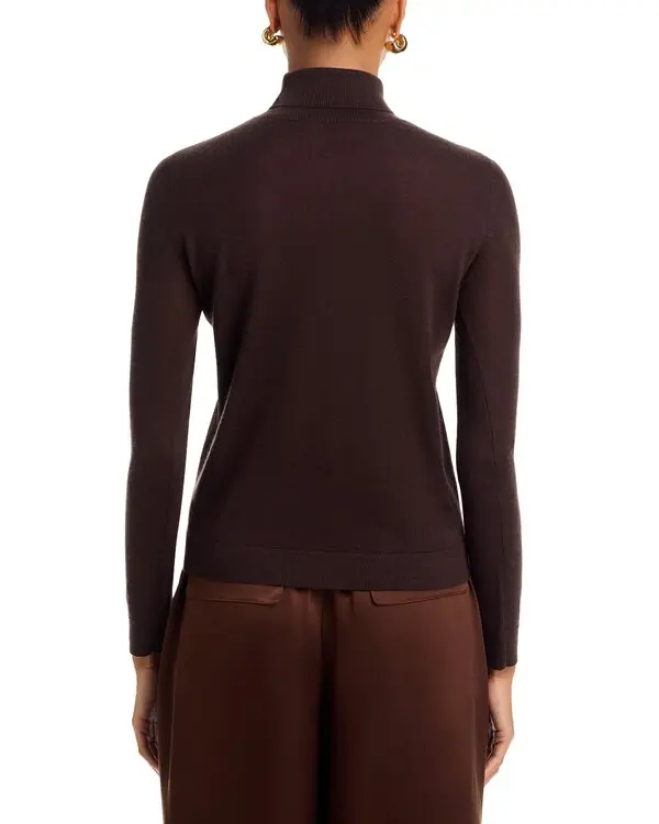 Co Long Sleeved Cashmere Turtleneck Top - Chocolate