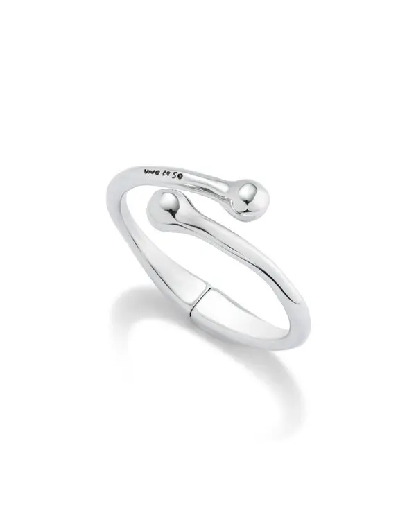 UNODE50 Sterling -plated Metal Alloy Rigid Bracelet With Inner Spring - Silver