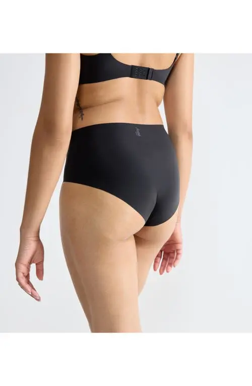 TRIUMPH Zero Feel Highwaist Panties - Black
