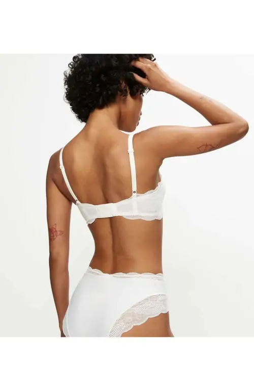 TRIUMPH Lift Smart Wireless Bra - Cameo