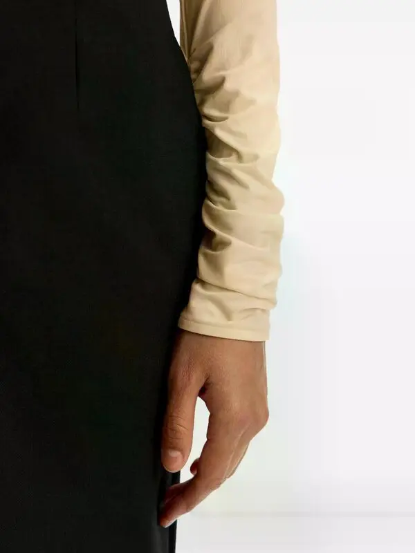 12 STOREEZ Draped Off-shoulder Top
