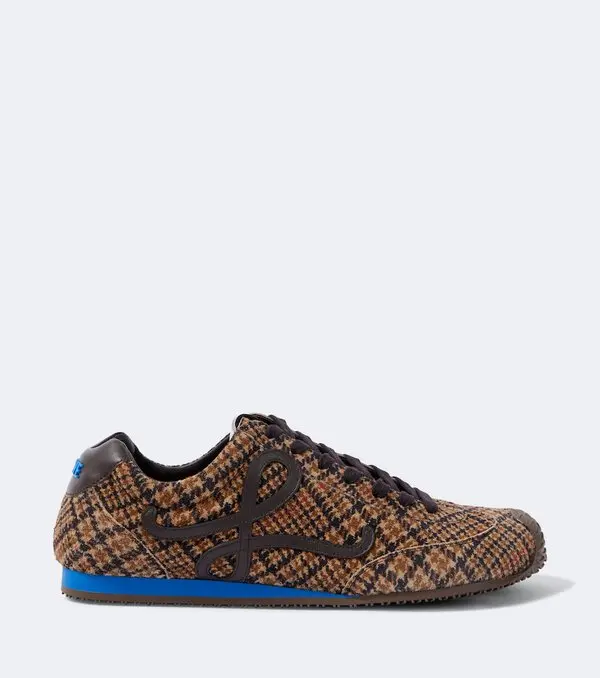 Loewe Ballet Runner 2.0 Checked Sneakers - Brown