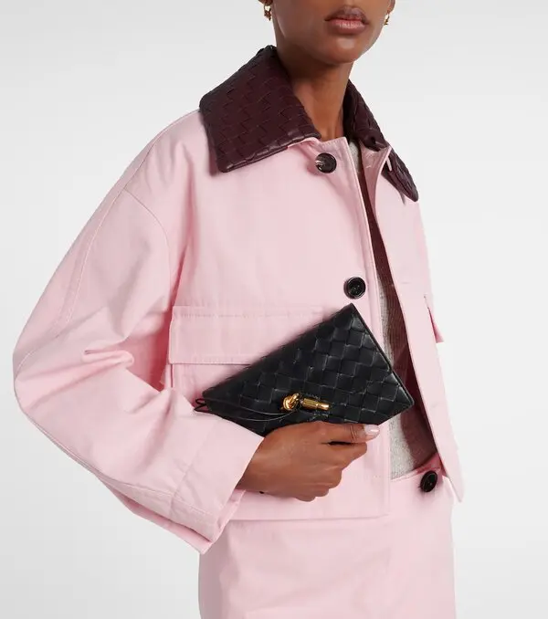Bottega Veneta Andiamo Shoulder Bag - Black