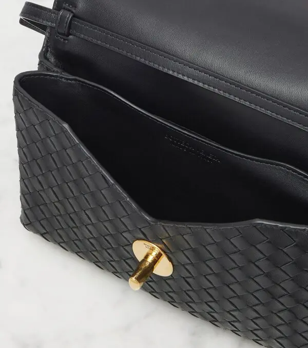 Bottega Veneta Knot Lock Intrecciato Leather Top-handle Bag - Black
