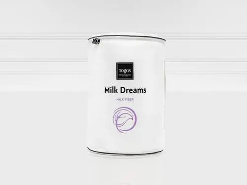 TOGAS Milk Dreams Comforter