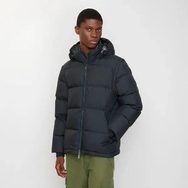 Burberry Detachable Sleeve Bideford Puffer Jacket - Navy