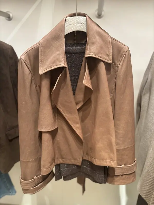 Brunello Cucinelli Vintage Nappa Crop Trenchcoat - Tan