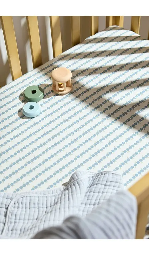 PARACHUTE Percale Crib Sheet - Blue