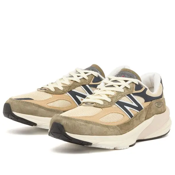 NEW BALANCE 990v6 Sneaker