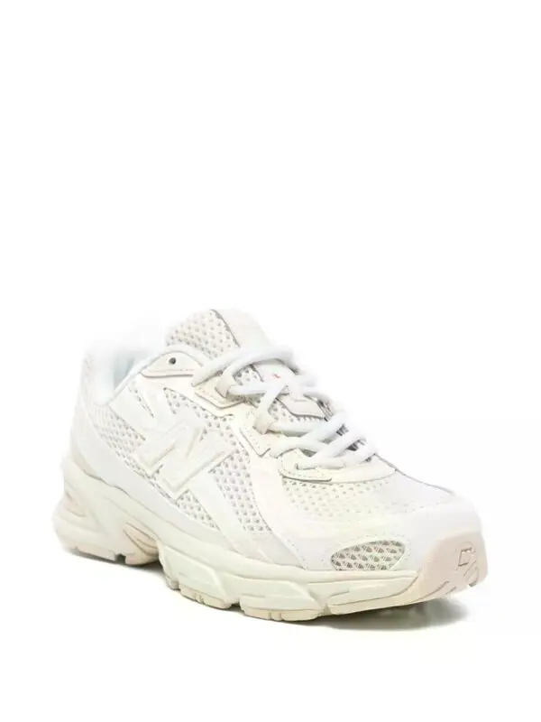 NEW BALANCE 740 Logo Sneakers - Neutrals