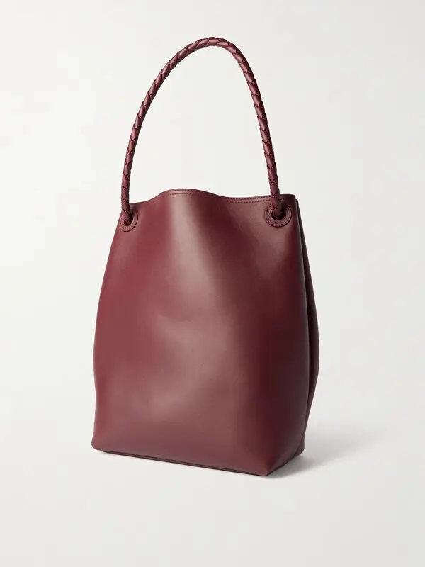 Bottega Veneta Andiamo Medium Leather Bucket Bag - Red