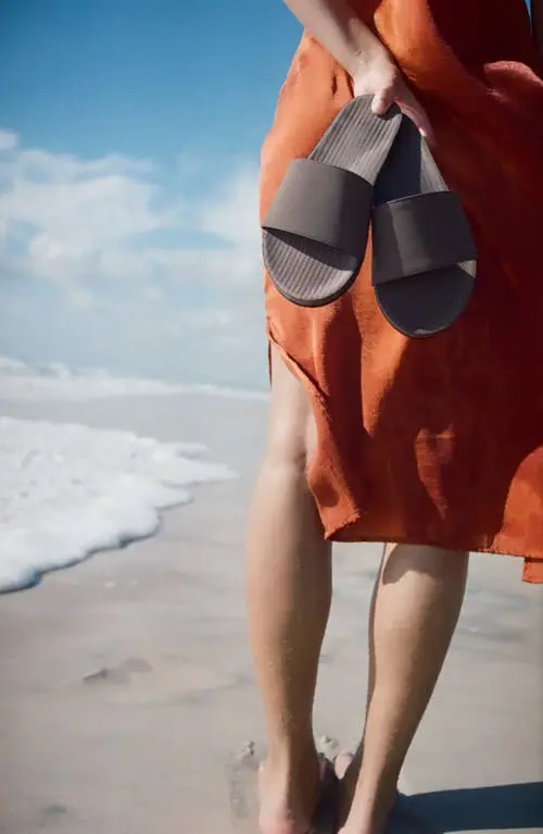 INDOSOLE Responsibly-made Tire Sole Slide Sandals - Soil