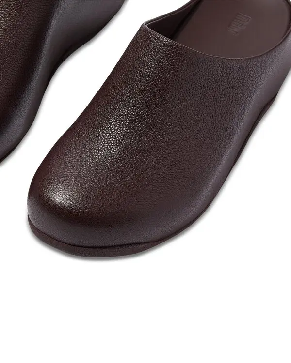 Fitflop Shuv Tumbled Leather Clogs