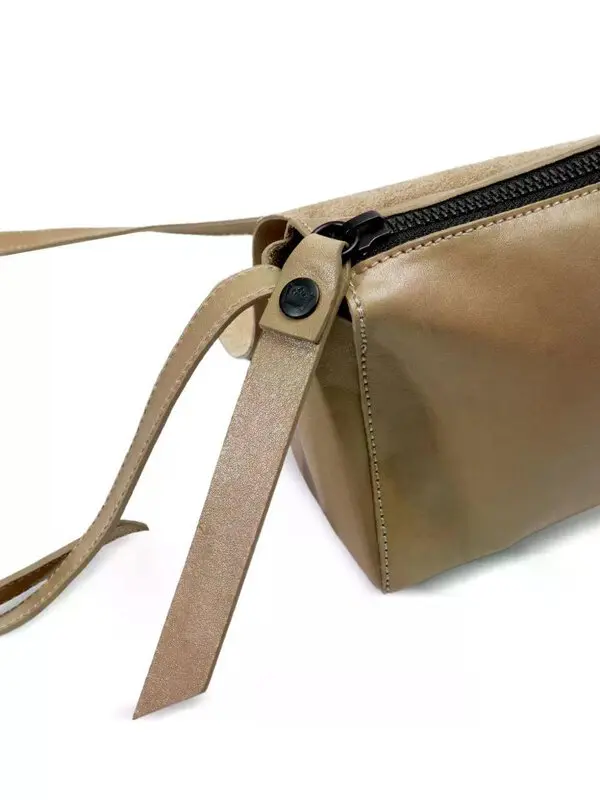OSKLEN Leather Crossbody Bag