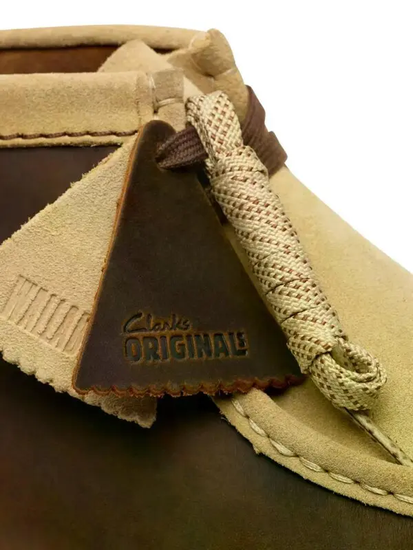 Clarks Lace-up Desert Boots - Brown