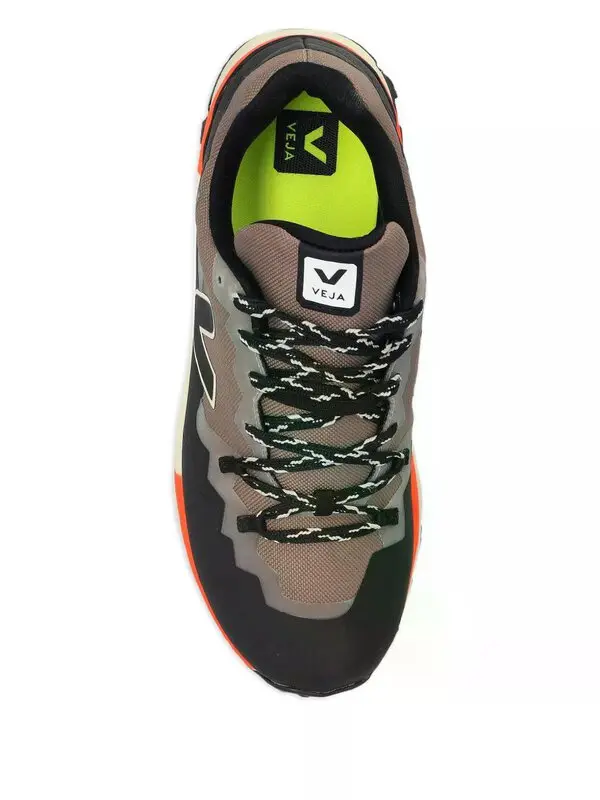 VEJA Fitz Roy Lace-up Sneakers - Black
