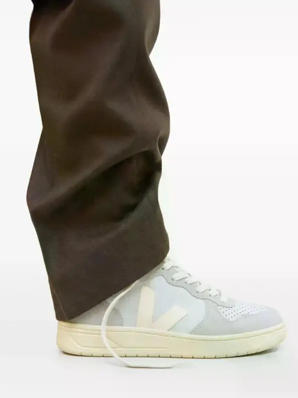 VEJA V-15 Leather Sneakers - Grey