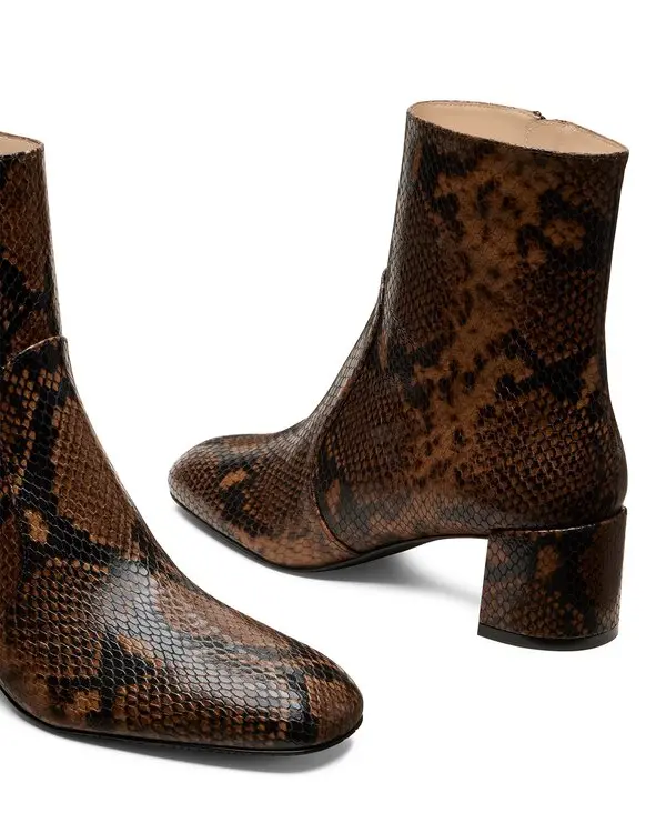 STUART WEITZMAN Maeve Zip Booties