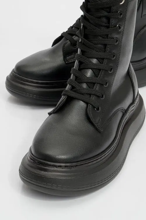 FOREVER & ALWAYS SHOES Nicolas Leather Combat Boot
