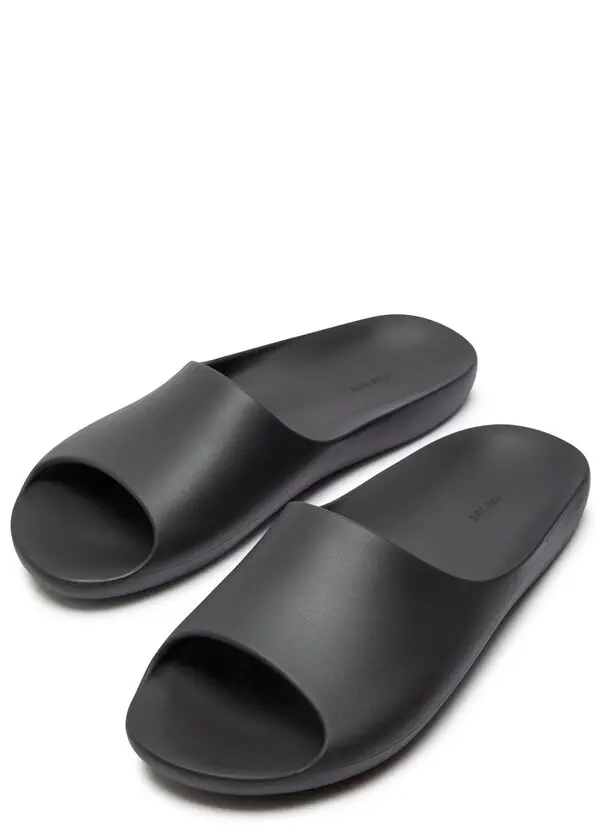 THE ROW Ama Rubber Slides - Black