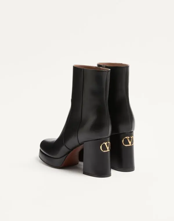 Valentino Garavani Fawcette Platform Ankle Boots - Black