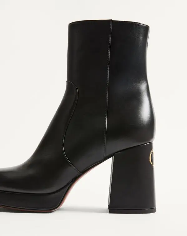 Valentino Garavani Fawcette Platform Ankle Boots - Black