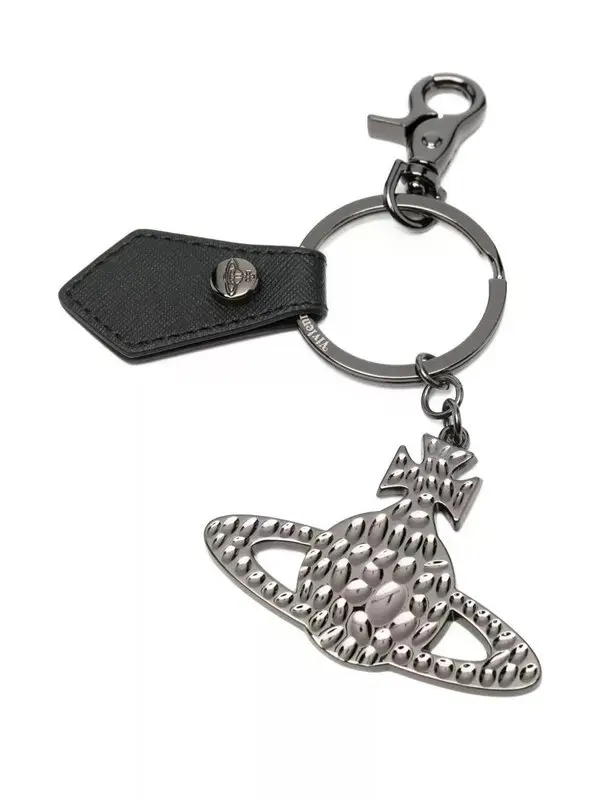 VIVIENNE WESTWOOD Orb Hammered Keyring