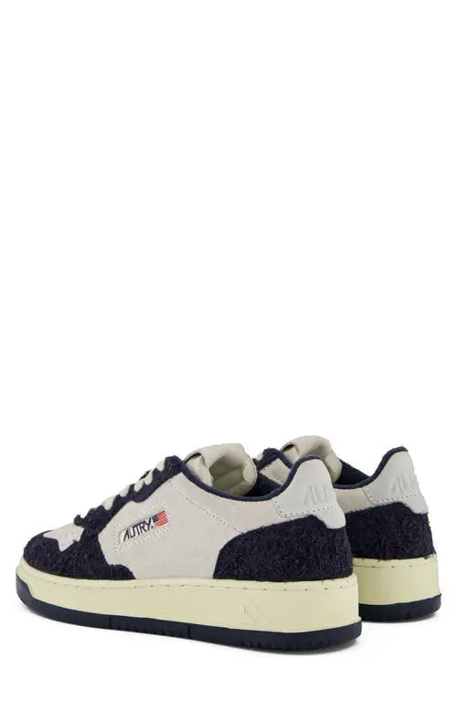 AUTRY Medalist Low Top Sneakers - Suede/hair Space/blue