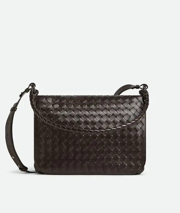 BOTTEGA  VENETA Small Intrecciato Leather Swing Messenger - Fondant