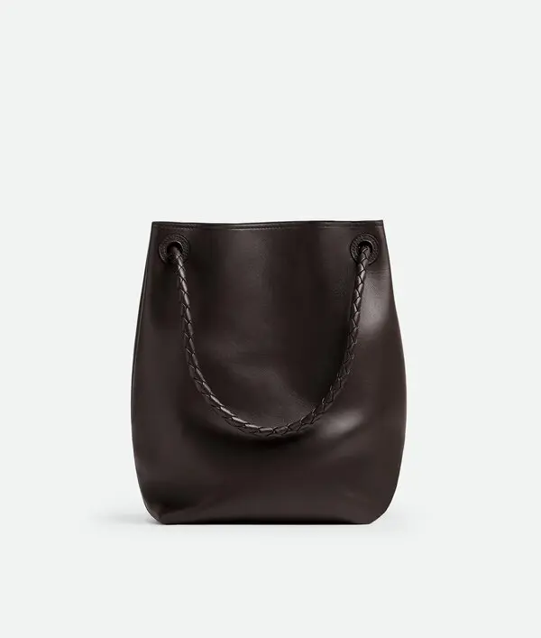 Bottega Veneta Andiamo Bucket Bag - Fondant
