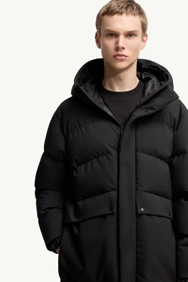 Moncler Avioth Hooded Long Down Jacket