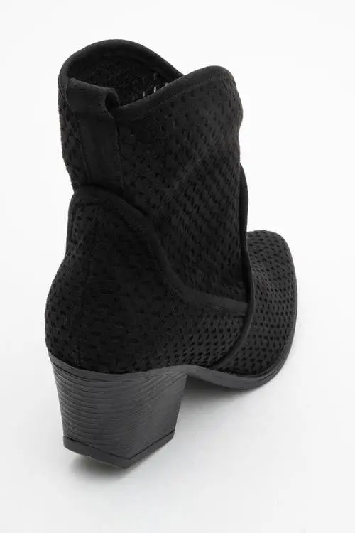 PROLOGUE SHOES Block Heel Summer Boots - Black Faux Leather