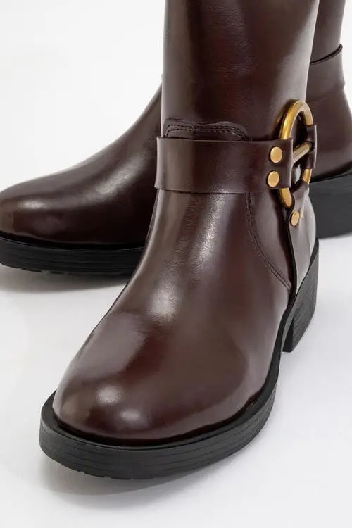 PROLOGUE SHOES Fies Buckled Boots - Burgundy Faux Leather