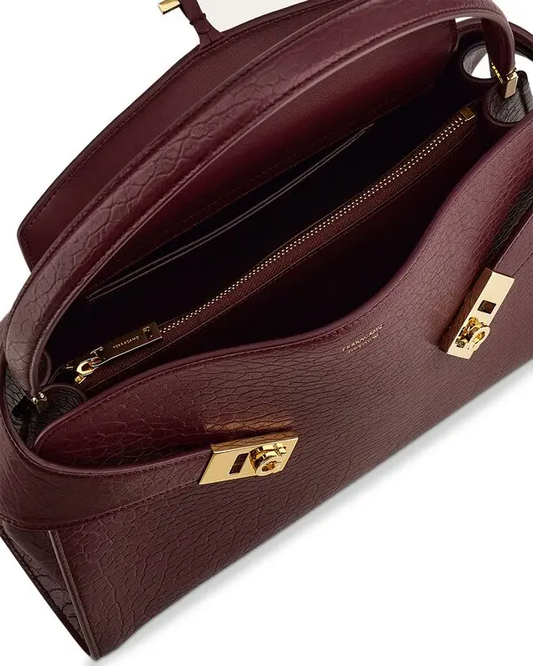 FERRAGAMO Hug Shoulder Bag